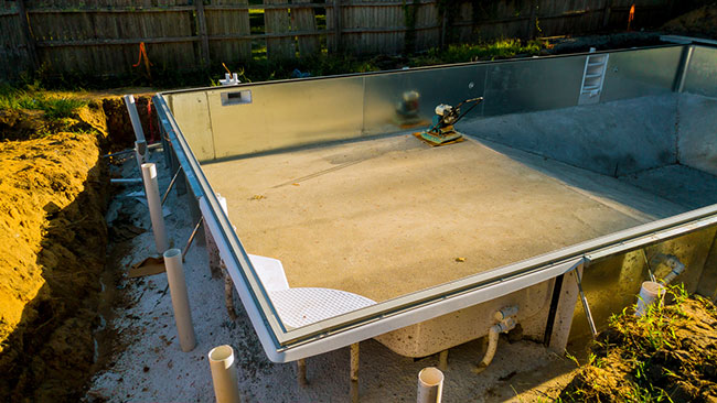 What to Expect from the Pool Installation Process | Greenville Pools